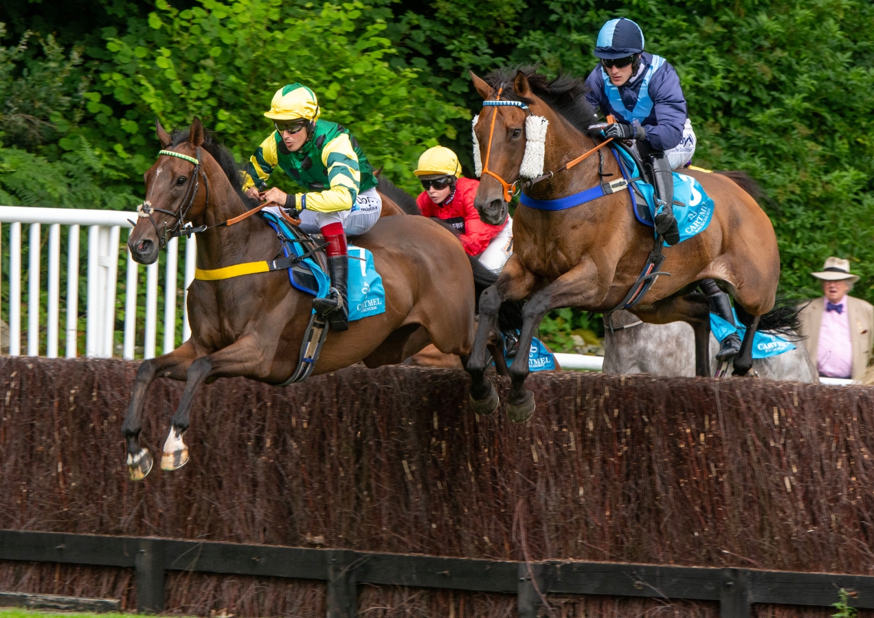 2025 Race Dates Released - Cartmel Racecourse